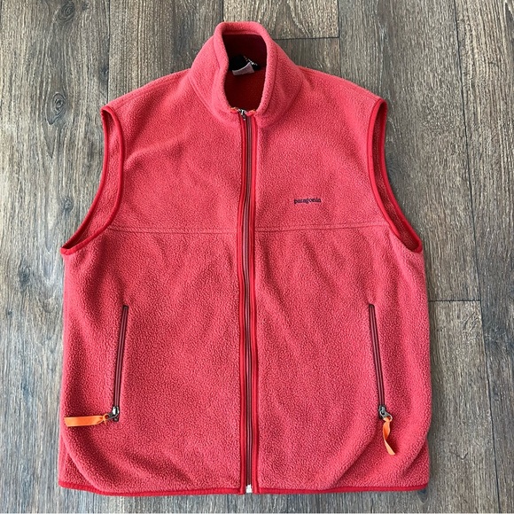 Patagonia | Jackets & Coats | Patagonia Y2k Synchilla Berry Red Outdoor ...